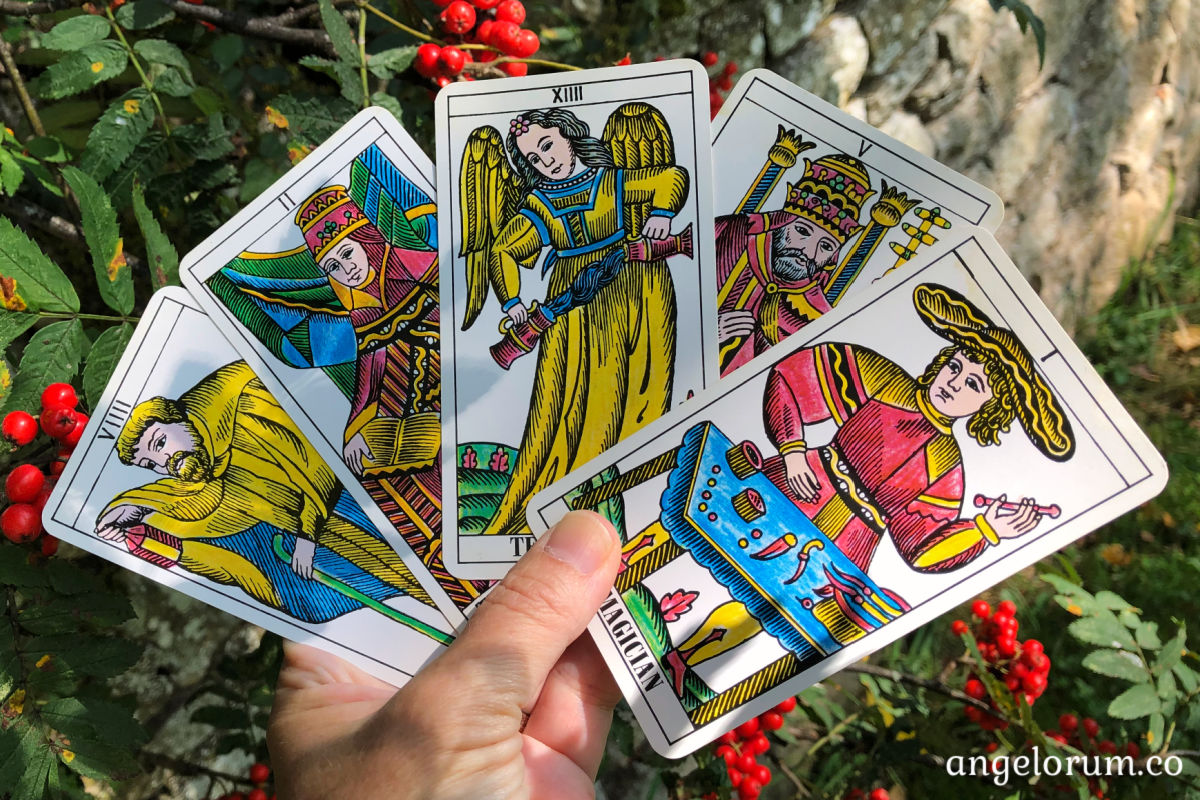 5 Strange Facts About the Tarot ⋆ Angelorum